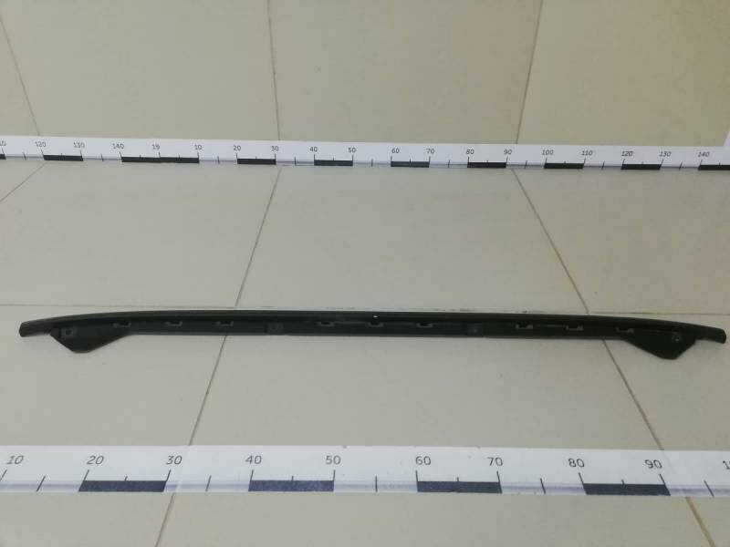 Спойлер заднего бампера центральный Audi Q7 4M 2015 кат.номер: 4M0807541 4M08075419B9