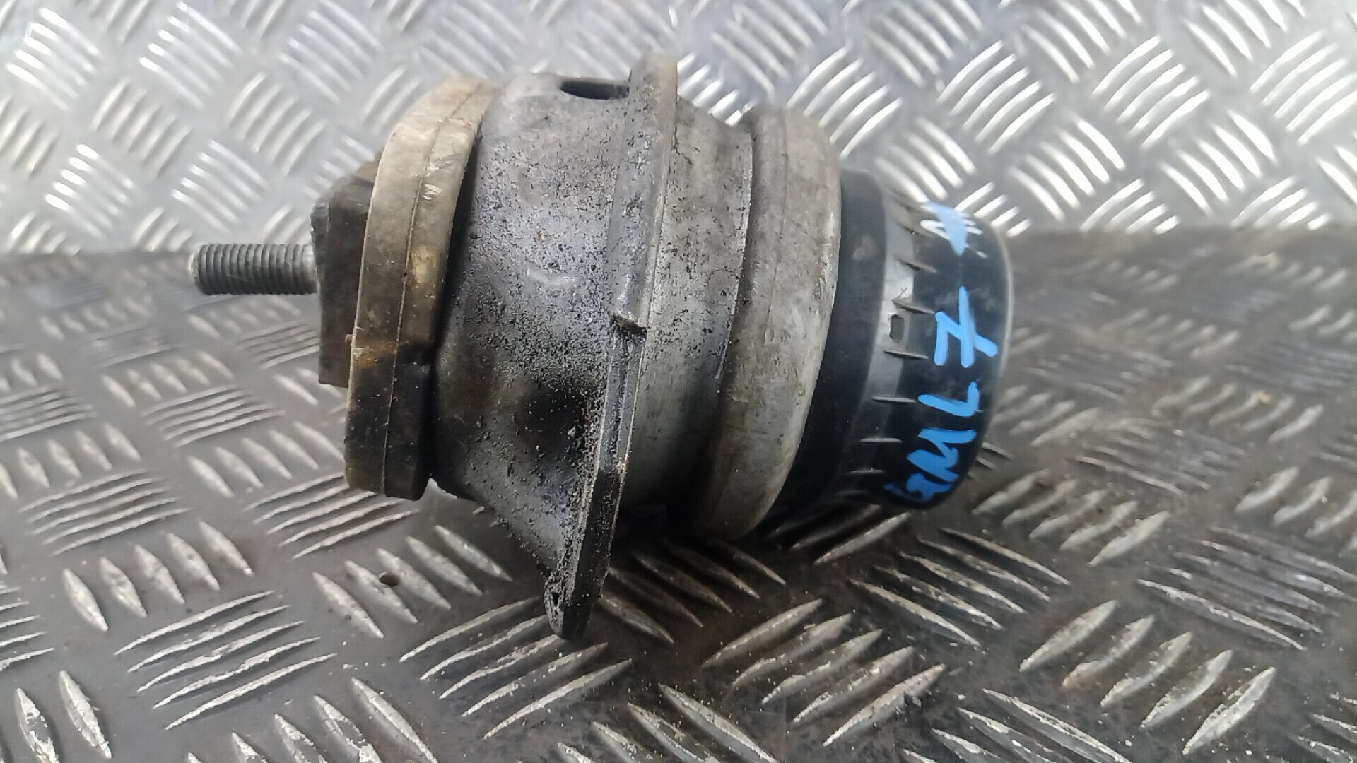 Подушка двигателя дизельная LAND ROVER RANGE ROVER 3, Номер KKB500602