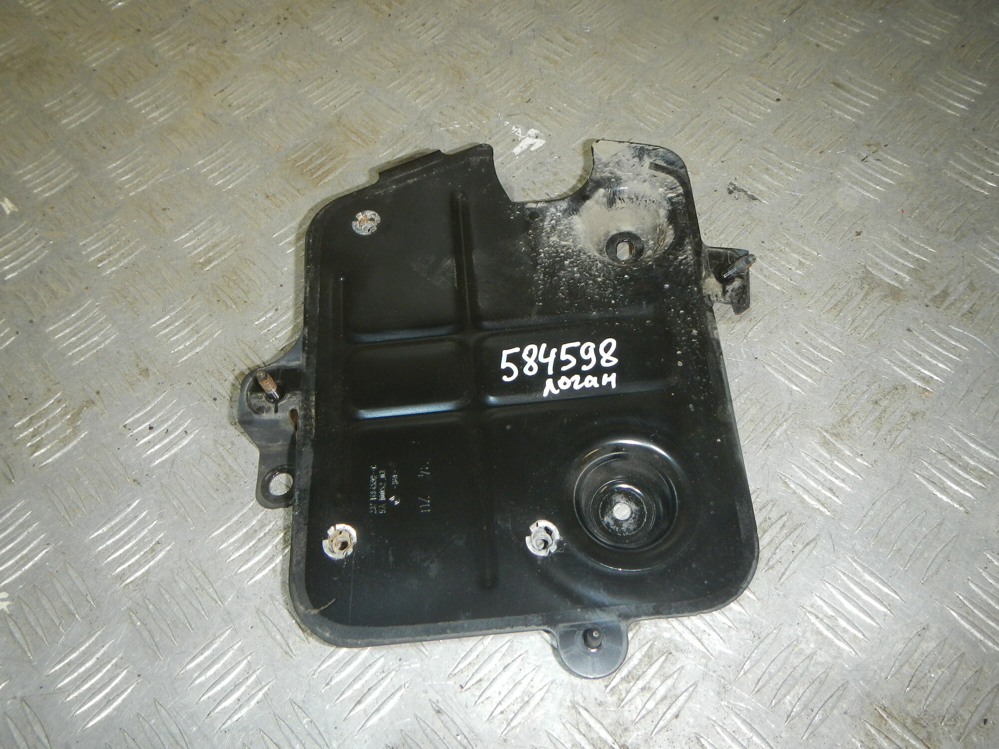 Б/У Крепление АКБ (корпус/подставка), Renault (Рено)-LOGAN (14-) RENAULT LOGAN (14-) Незначительная деформация. 584598 R...