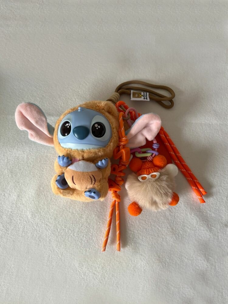 Игрушка Фигурка Disney Стич в сюрприз боксе, 1шт