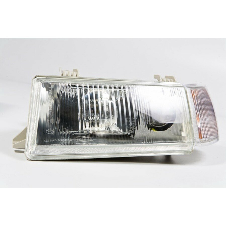 LADA 21100371101000 Фара головного света правая ВАЗ-2110 (Освар) (582.3711) (фирм. упак. LADA)