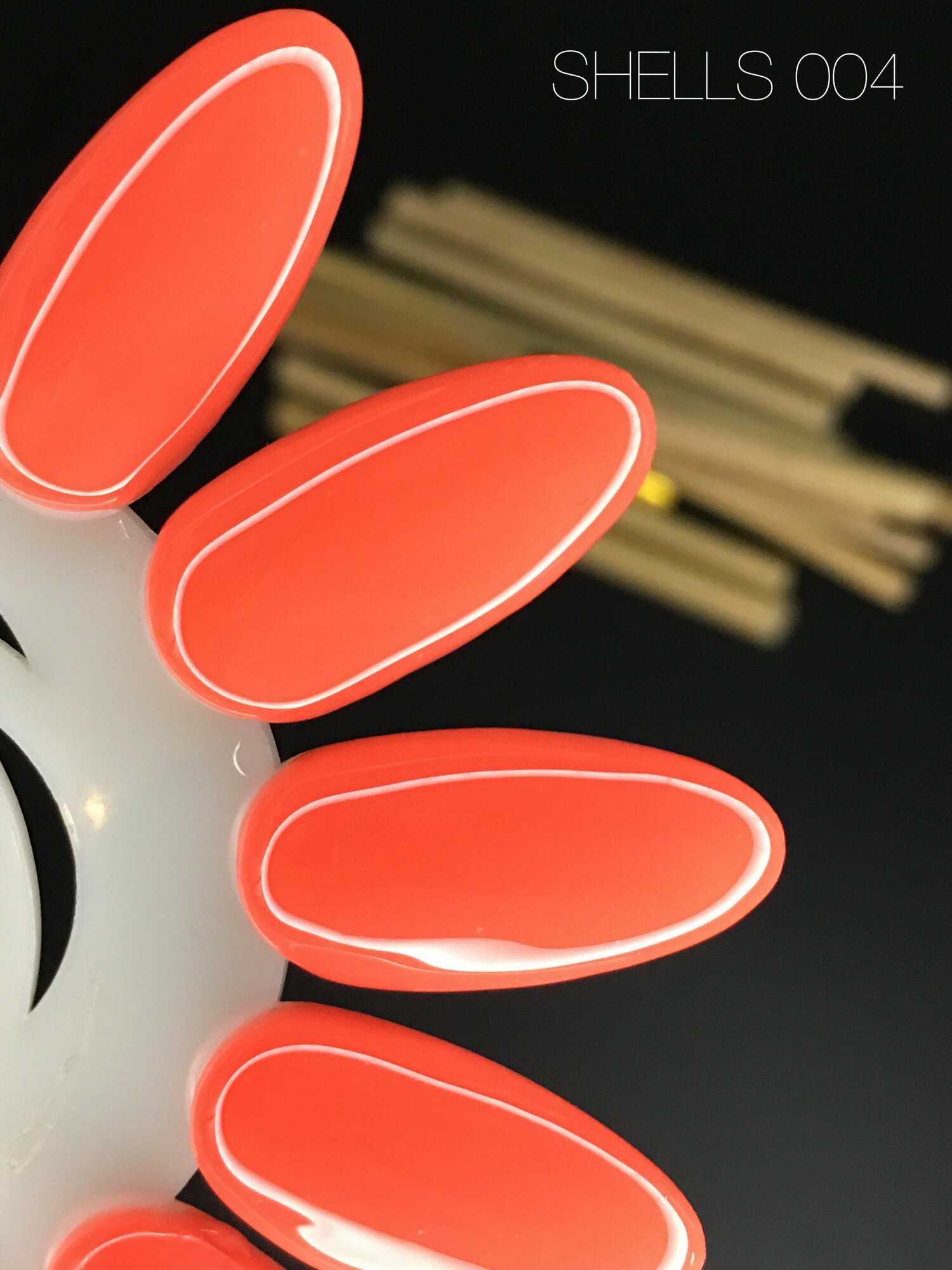 004 SHELLS гель лак 10 мл.