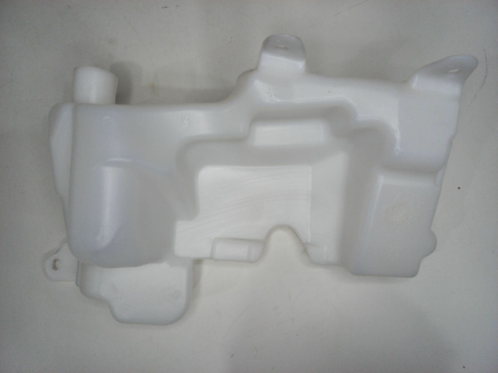 Бачок стеклоомывателя Chery Tiggo [2.4 16V 5MT внедорожник 4X2] T115207113