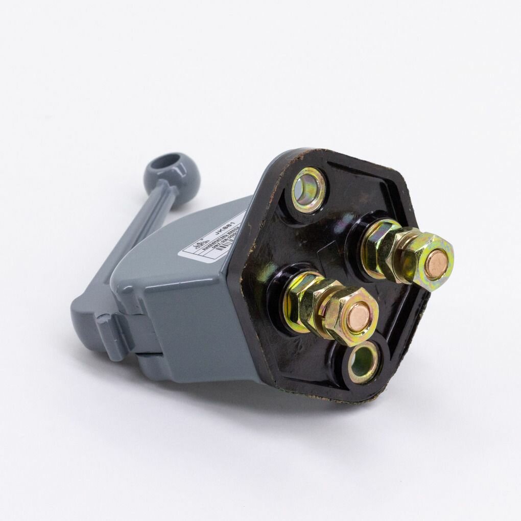 Кнопка выключения массы 24V, 100A, ZEVS