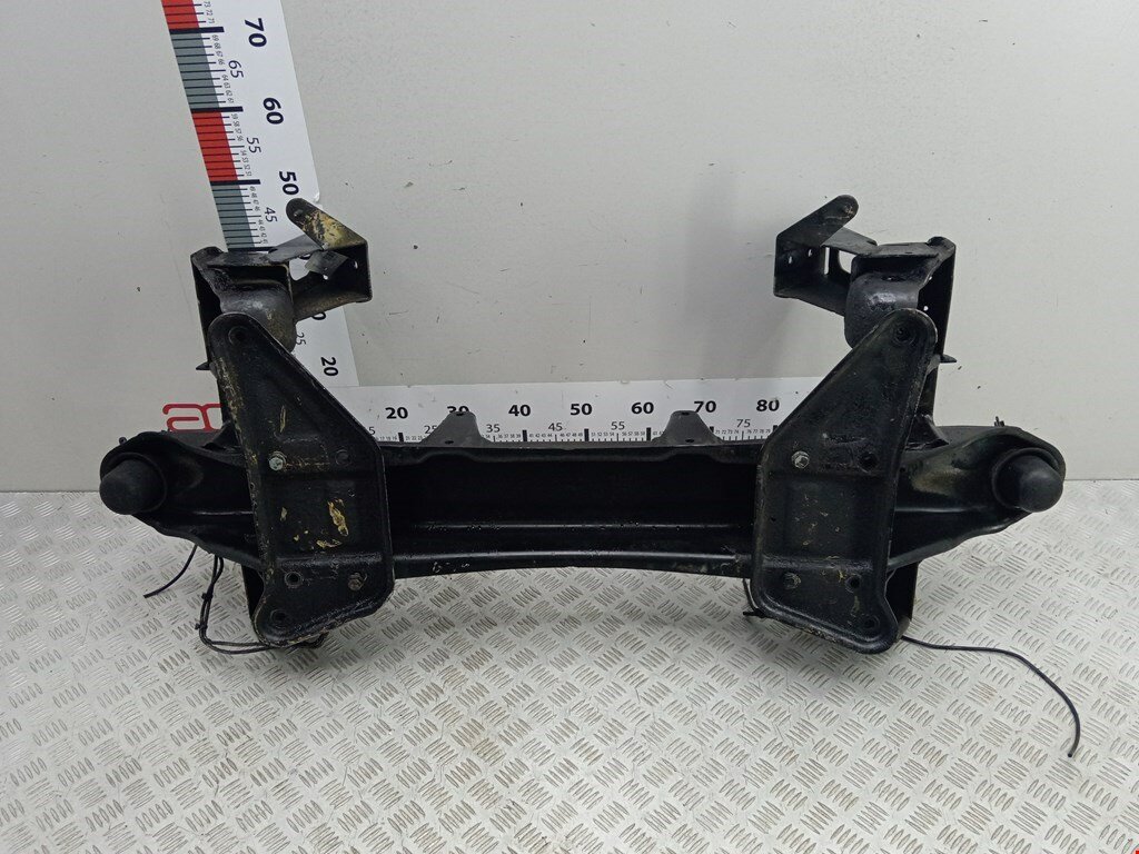 Балка подмоторная (подрамник) Volkswagen LT 2 2D0401031C арт. 1924502