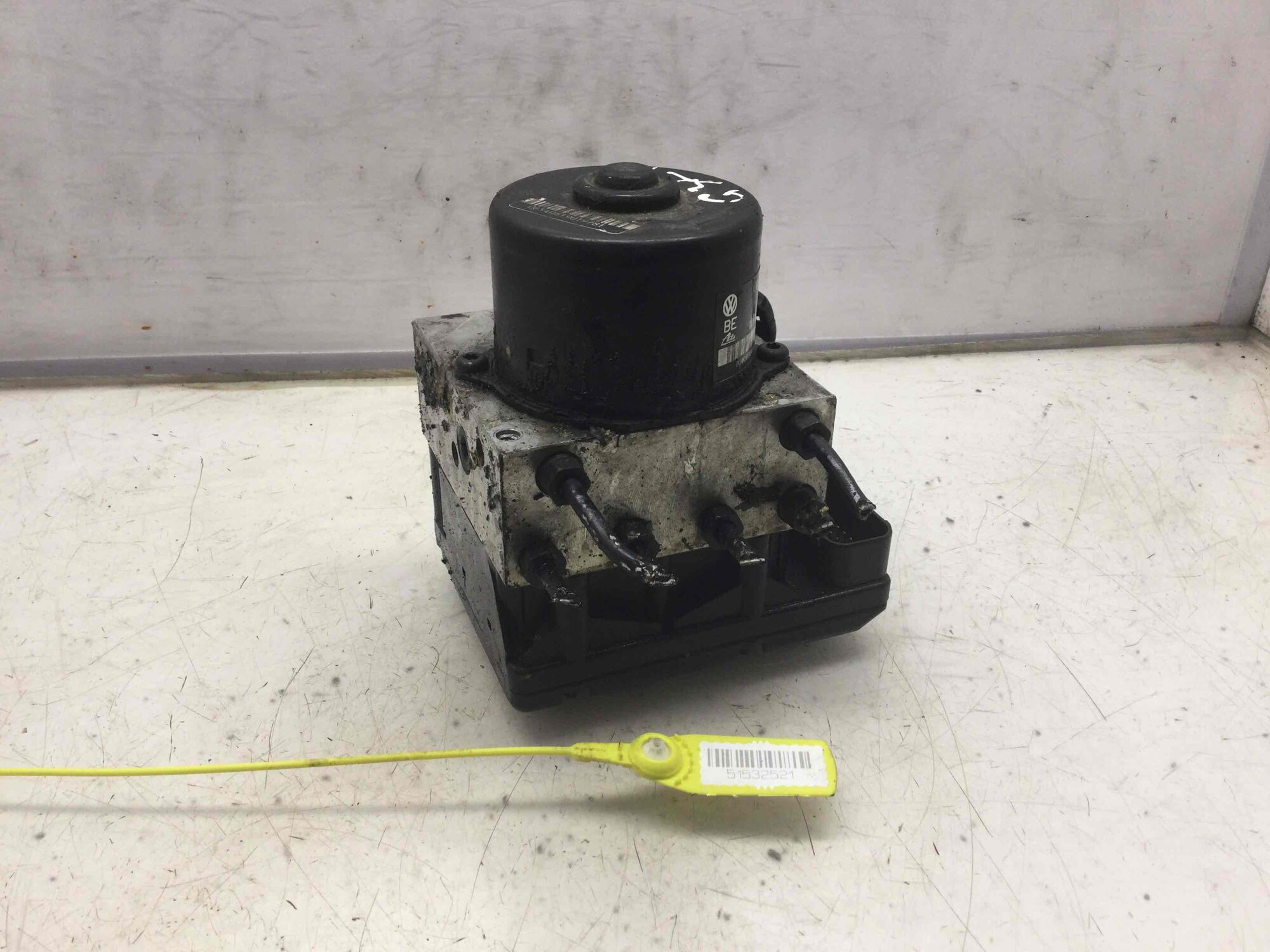 Б/У Блок ABS Volkswagen Golf 4 поколение (1997-2004) 2001 г.