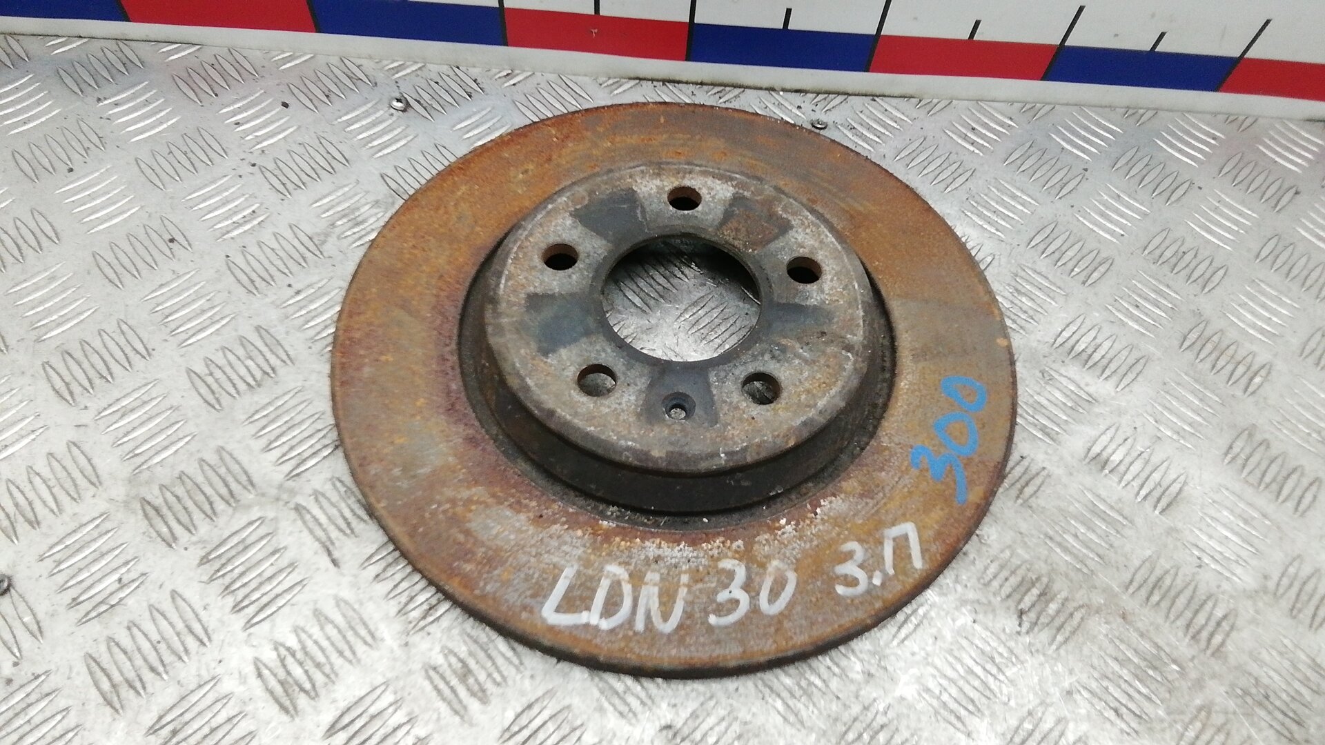Диск тормозной задний AUDI A6 C7, Номер 8K0615601B8K0615601M8K0615601J