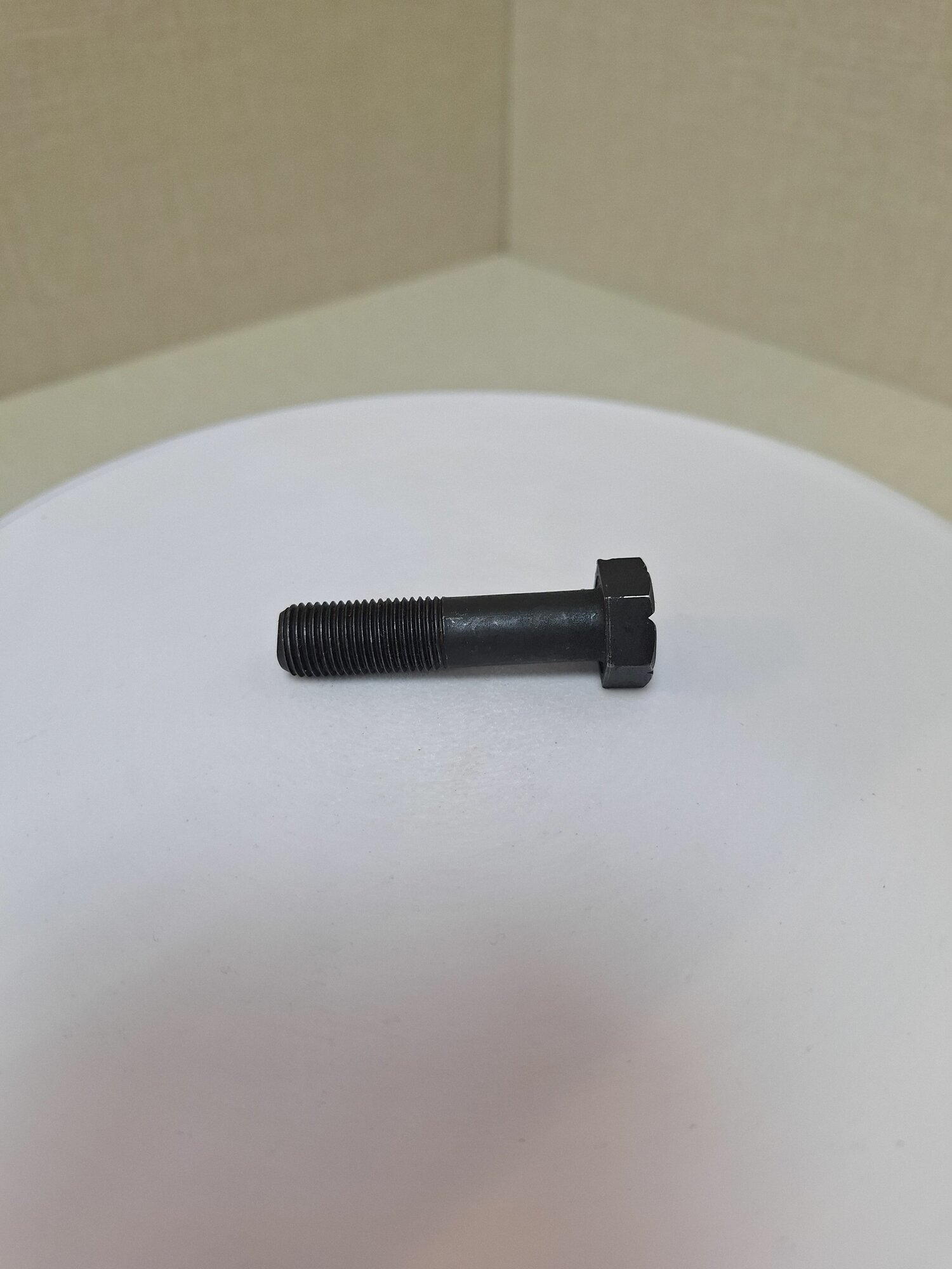 3415323 Болт маховика CT, ISLe