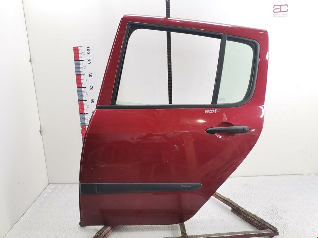 Дверь задняя левая Renault Modus 7751476983 арт. 1751907
