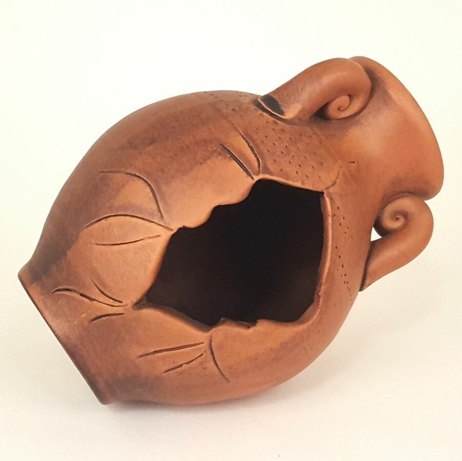 Амфора настольная малая на подставке, керамика, ручная работа