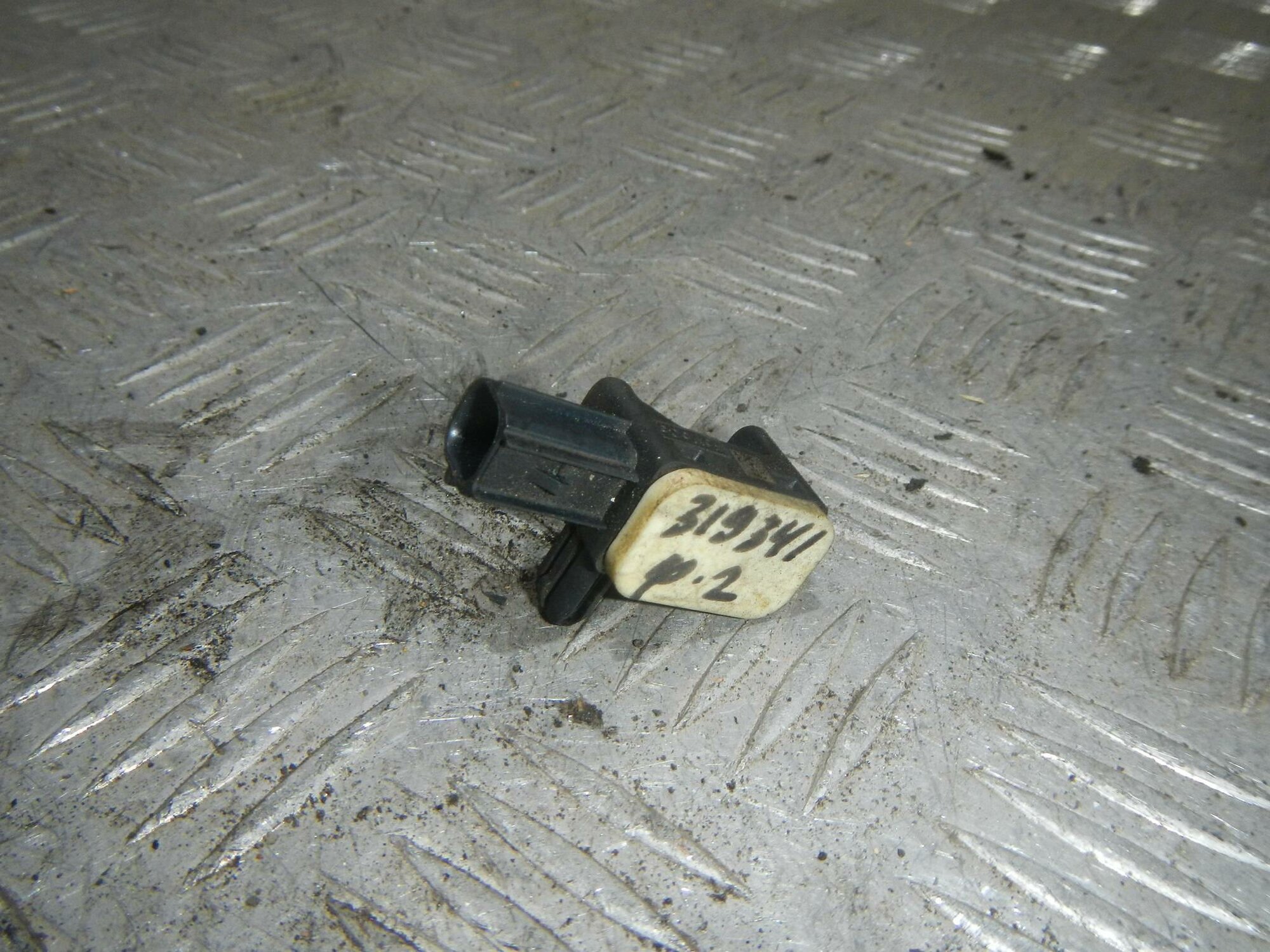 Б/У Датчик AIR BAG, Ford (Форд)-FOCUS 2 (08-11) FORD FOCUS 2 (08-11) После пожара, подкопчен 319341 FORD арт. 8M5T14B342AC