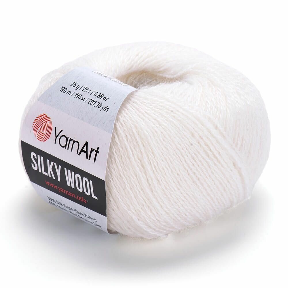 Пряжа Шелк шерсть (Silky wool) упаковка 10 мотков 25 г. 190 м. 35% шелк вискоза 65% мериносовая шерсть цвет 347 белый