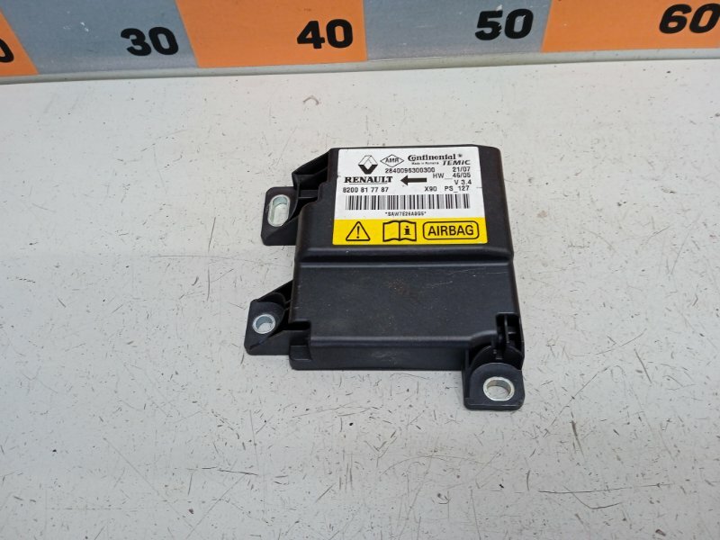 Б/У блок SRS, аир баг, Рено Логан 1 Блок управления AIR BAG Renault Logan 2007 1, LS0, LS12, LS1Y 228796 RENAULT арт. 82008...