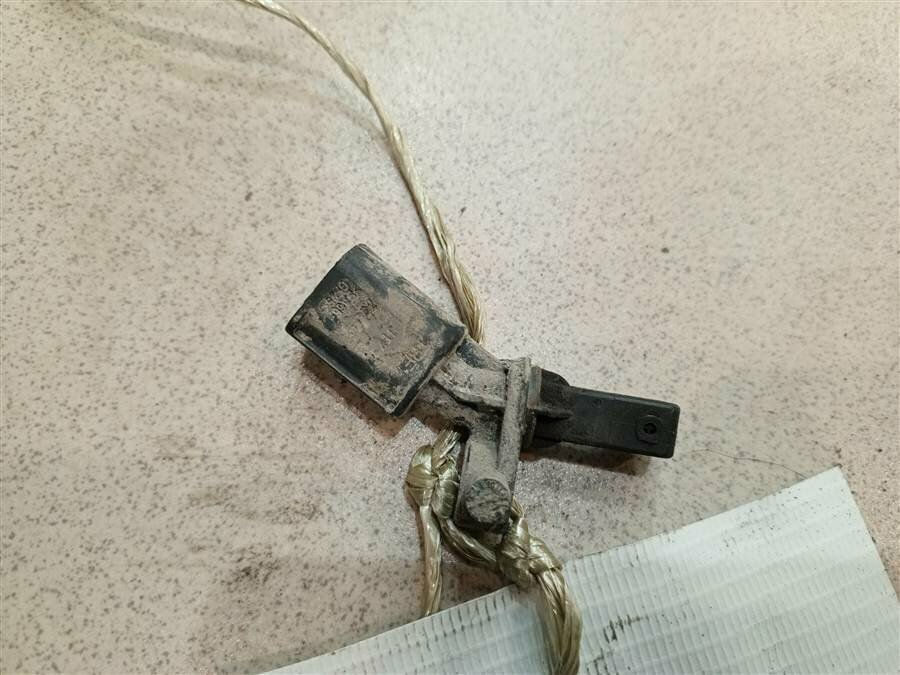 Датчик ABS задний правый от Skoda Rapid 2012>