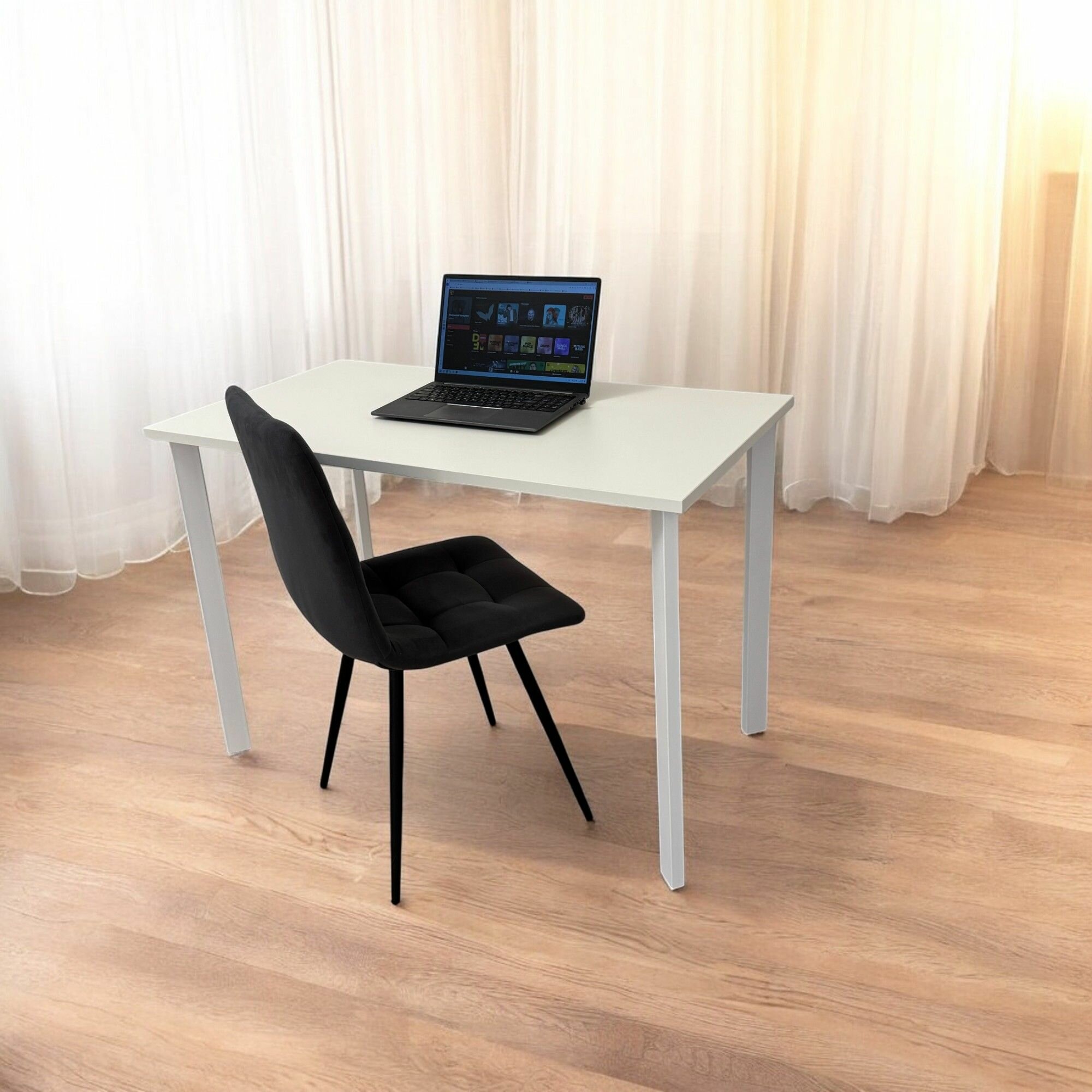 Игровой компьютерный стол/ цвет столешницы Белый, 110*70 см. Ножки белые