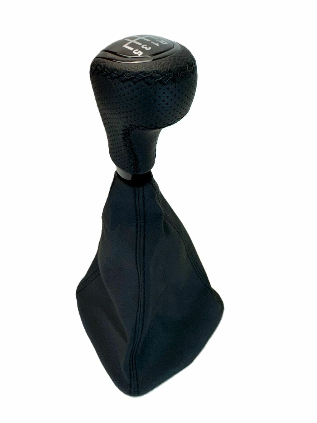 Ручка КПП LUXE Ваз 2110,2111,2112 Черная с перфорацией. Стиль Веста.