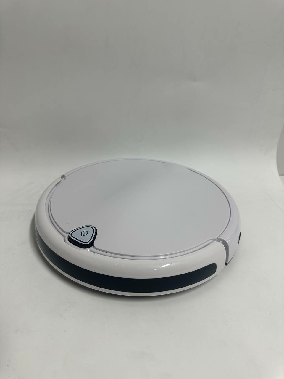 Робот пылесос 6000 Па, сухая и влажная уборка, пульт ДУ, HEPA фильтр, датчики перепада высоты, белый