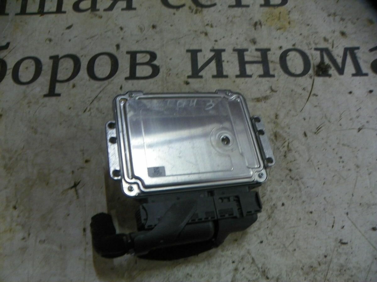 Блок управления двигателем Hyundai Tucson I (2004—2015) 3911427296