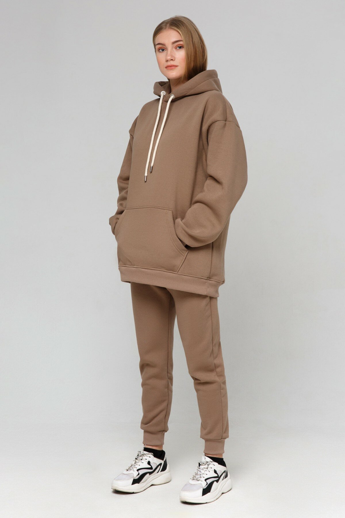 Костюм спортивный