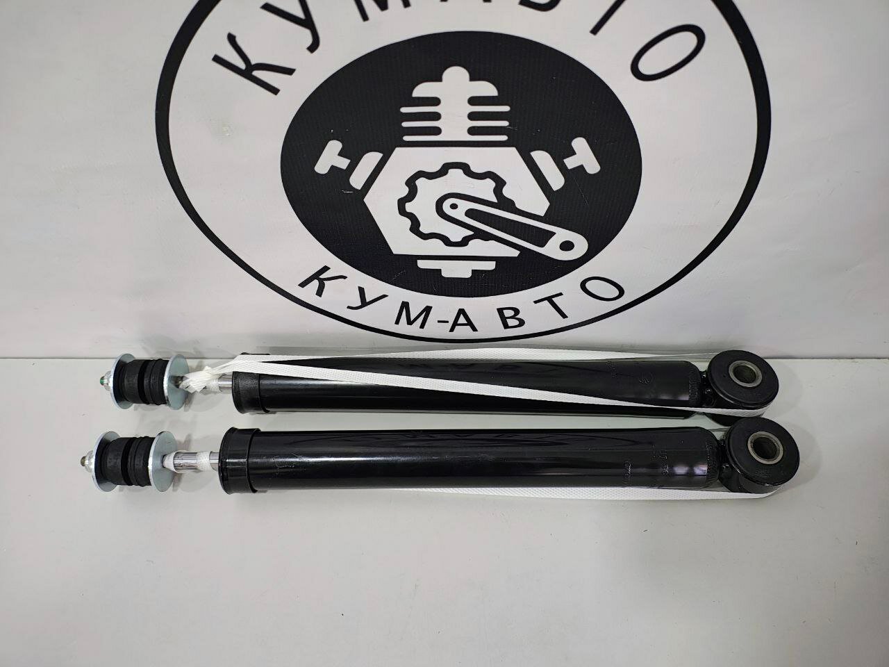 Задние амортизаторы рено логан renault logan Рено Сандэро