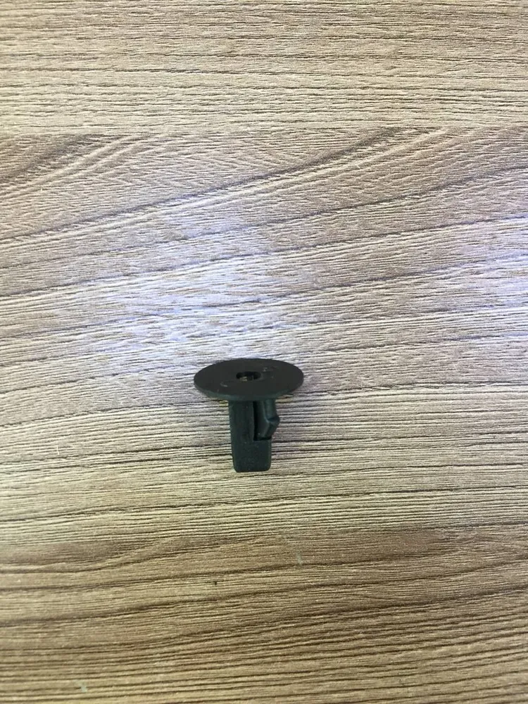 Клипса брызговика Chery Tiggo