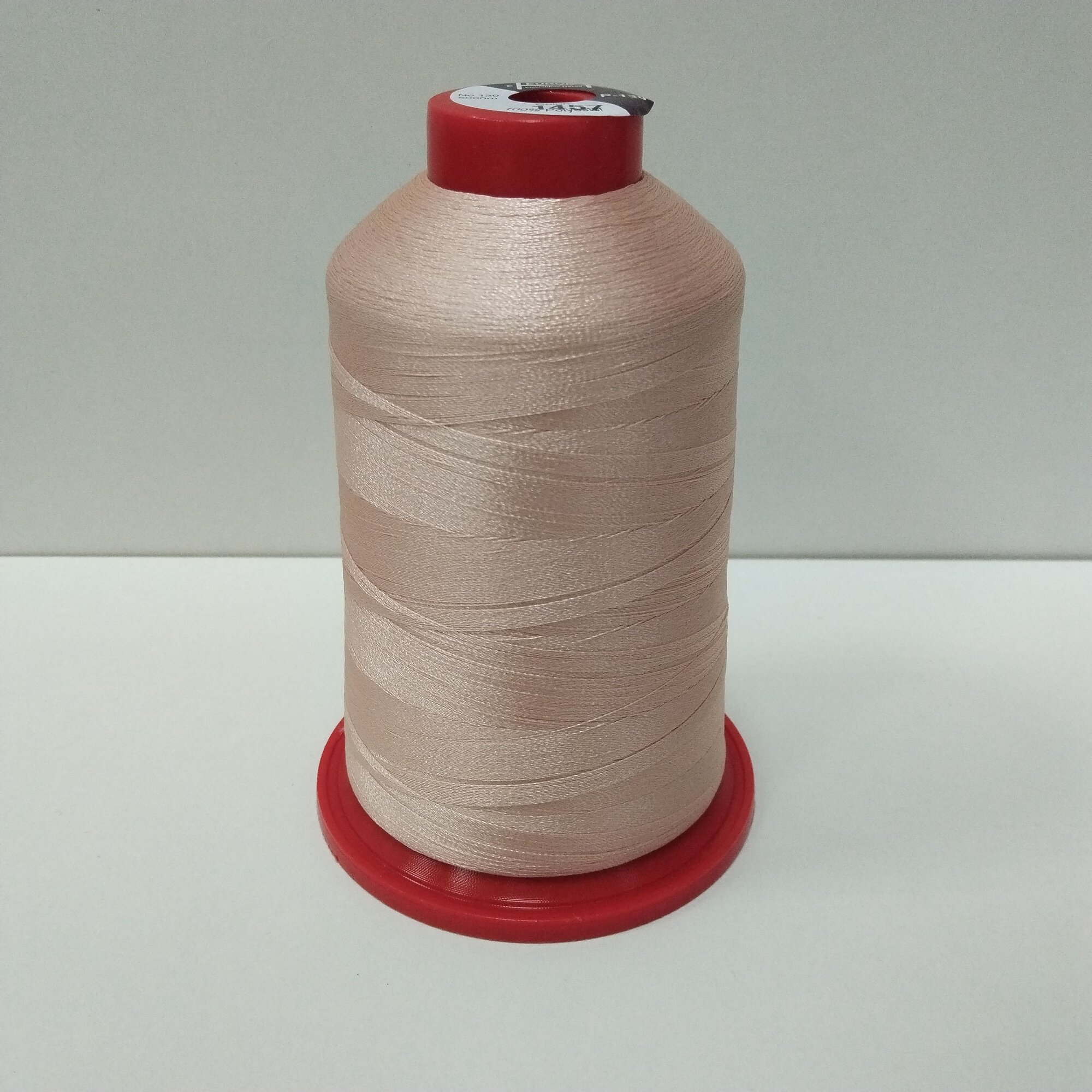 Нитки вышивальные Euron Р-130 №130 5000м, полиэстер, Цвет-1457 кремовый