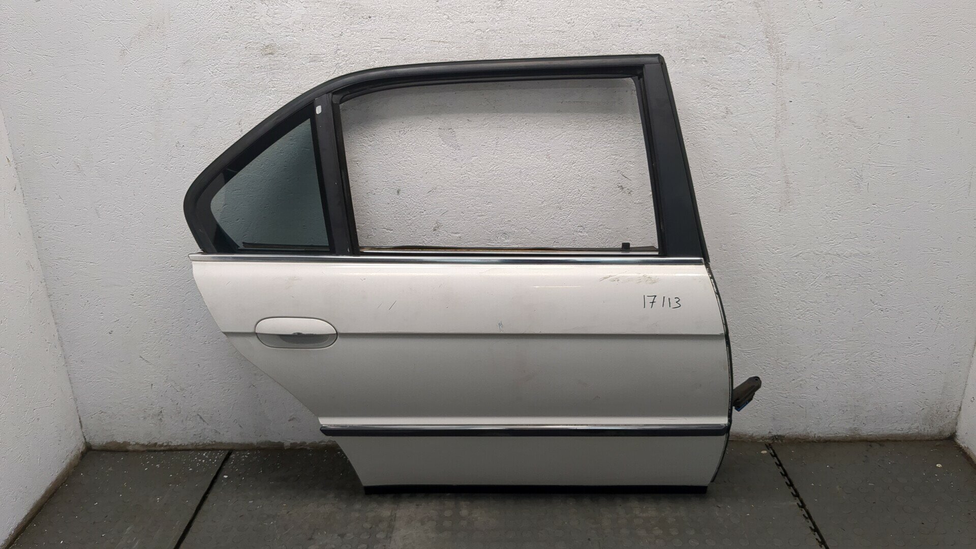 Дверь боковая (легковая) правая задняя BMW 7 E38 Б/У