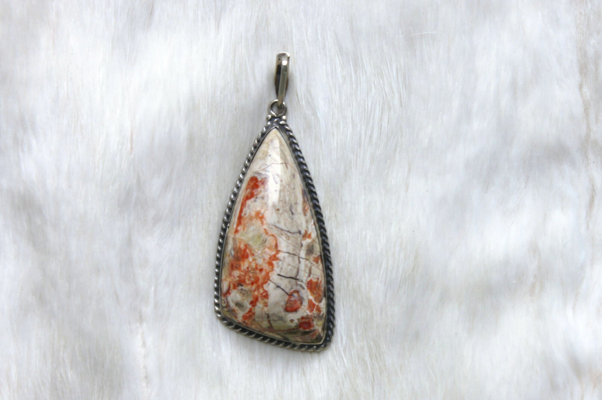 Подвеска, яшма