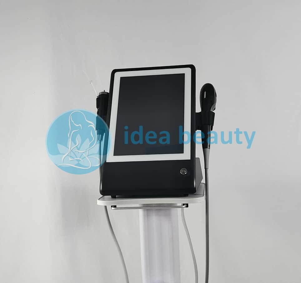 Аппарат для лица Smas 7D + Микроигольчатый РФ в черном цвете