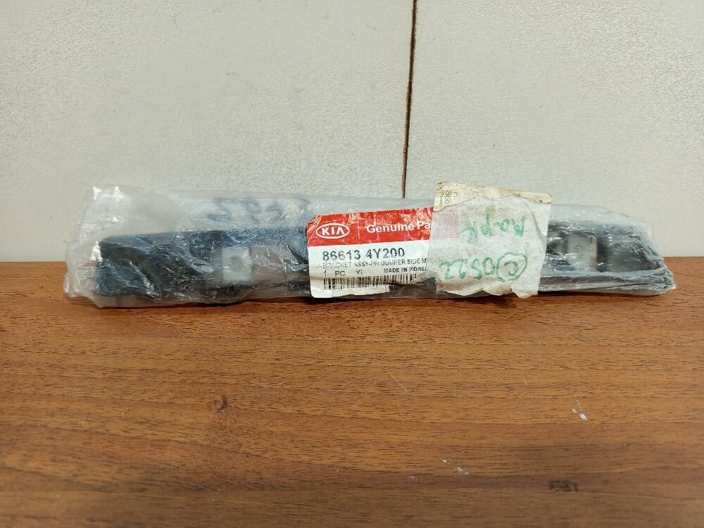 Крепление заднего бампера Kia Rio 3 866134Y200