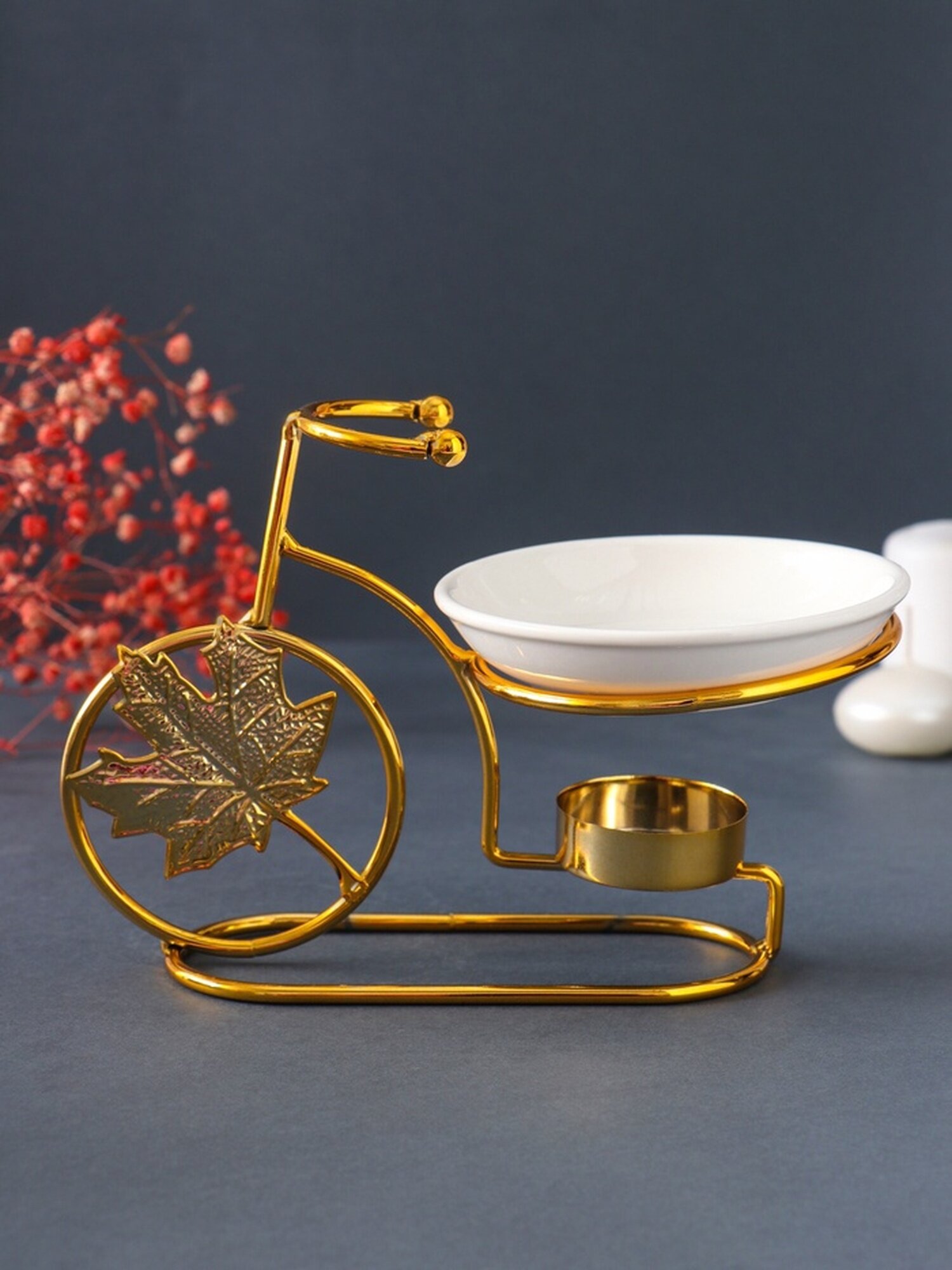 Аромалампа для эфирных масел «Золотой велосипед с листом», металл, керамика, 10×17.5×12 см