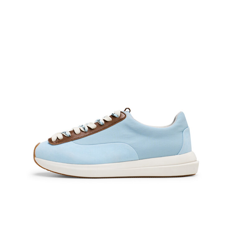 Кроссовки