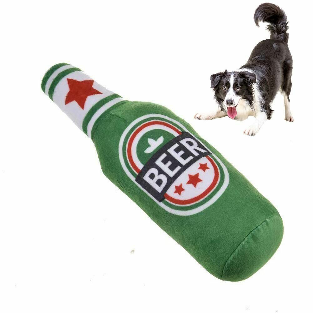 Эта игрушка для собак в виде бутылки с водкой или виски прочная, ее легко жевать, а также она способна снять стресс.