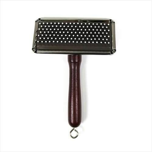 Сликер Japan Premium Pet для особо чувствительной кожи с силиконовыми капельками для кошек