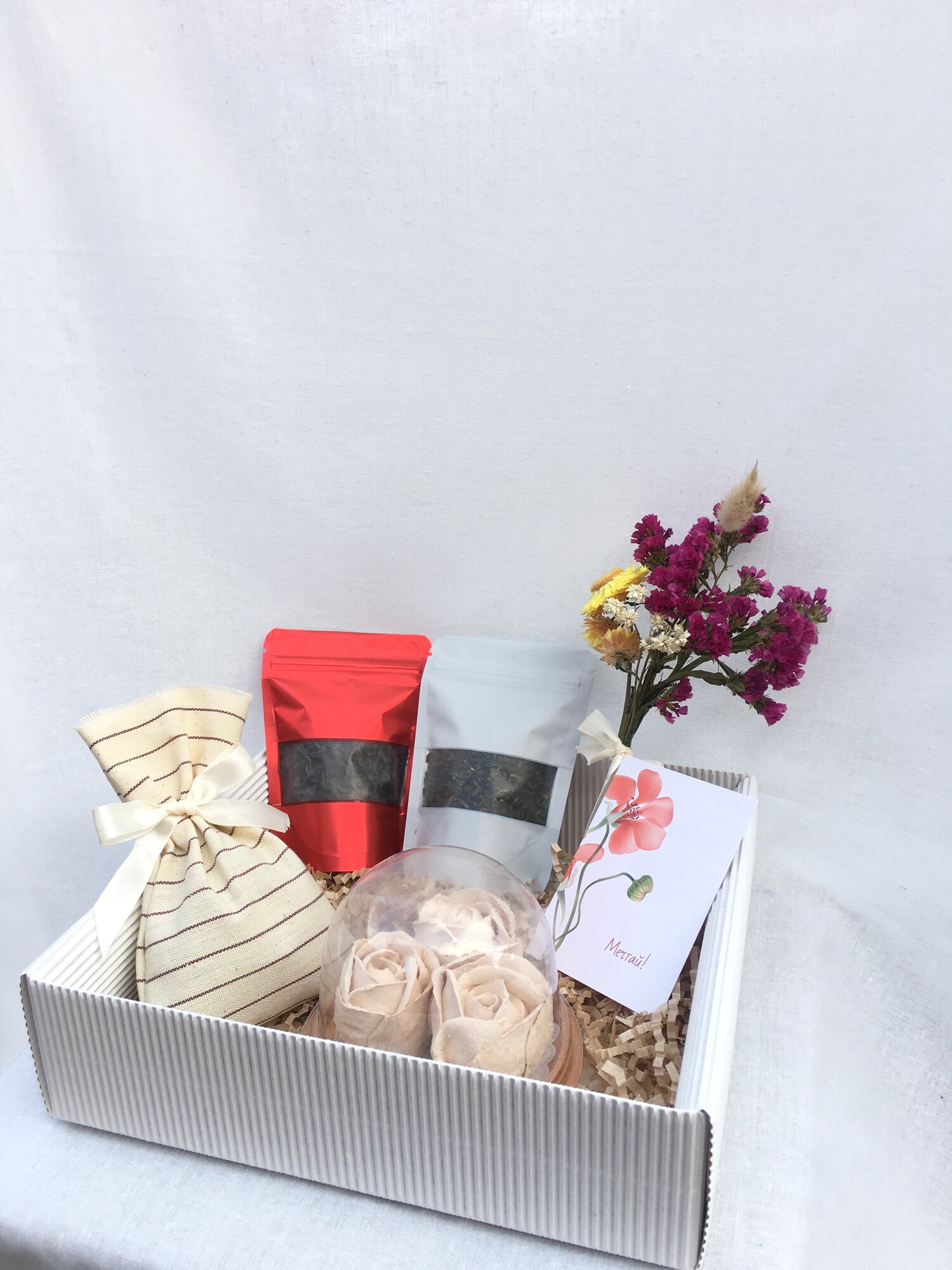 Подарок для Женщин на 8 марта /подарок маме/бабушке/учителю, подарок на День Рождения, на Новый год, на День матери,