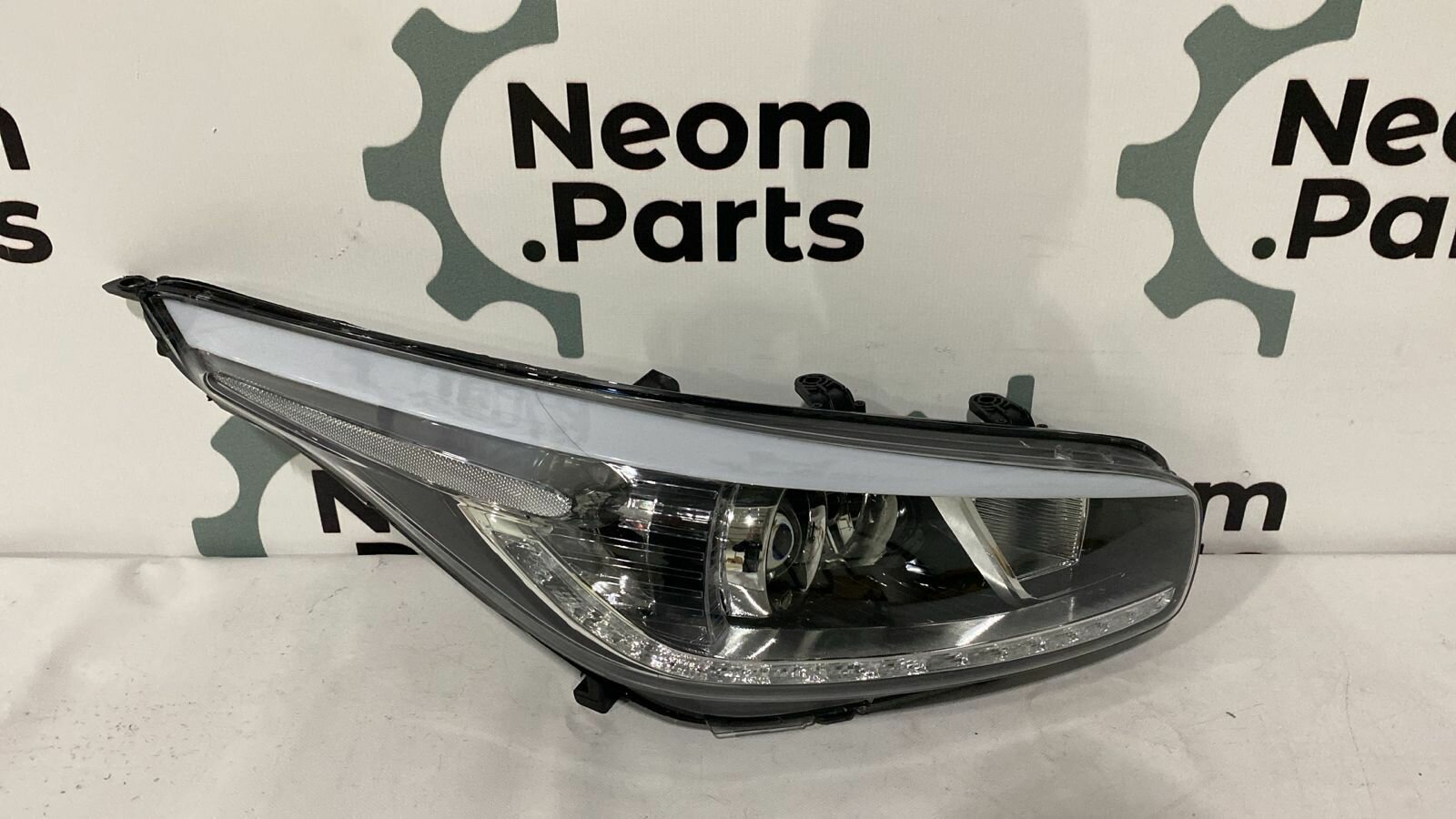 Фара правая LED Kia Ceed 2 JD 12-15