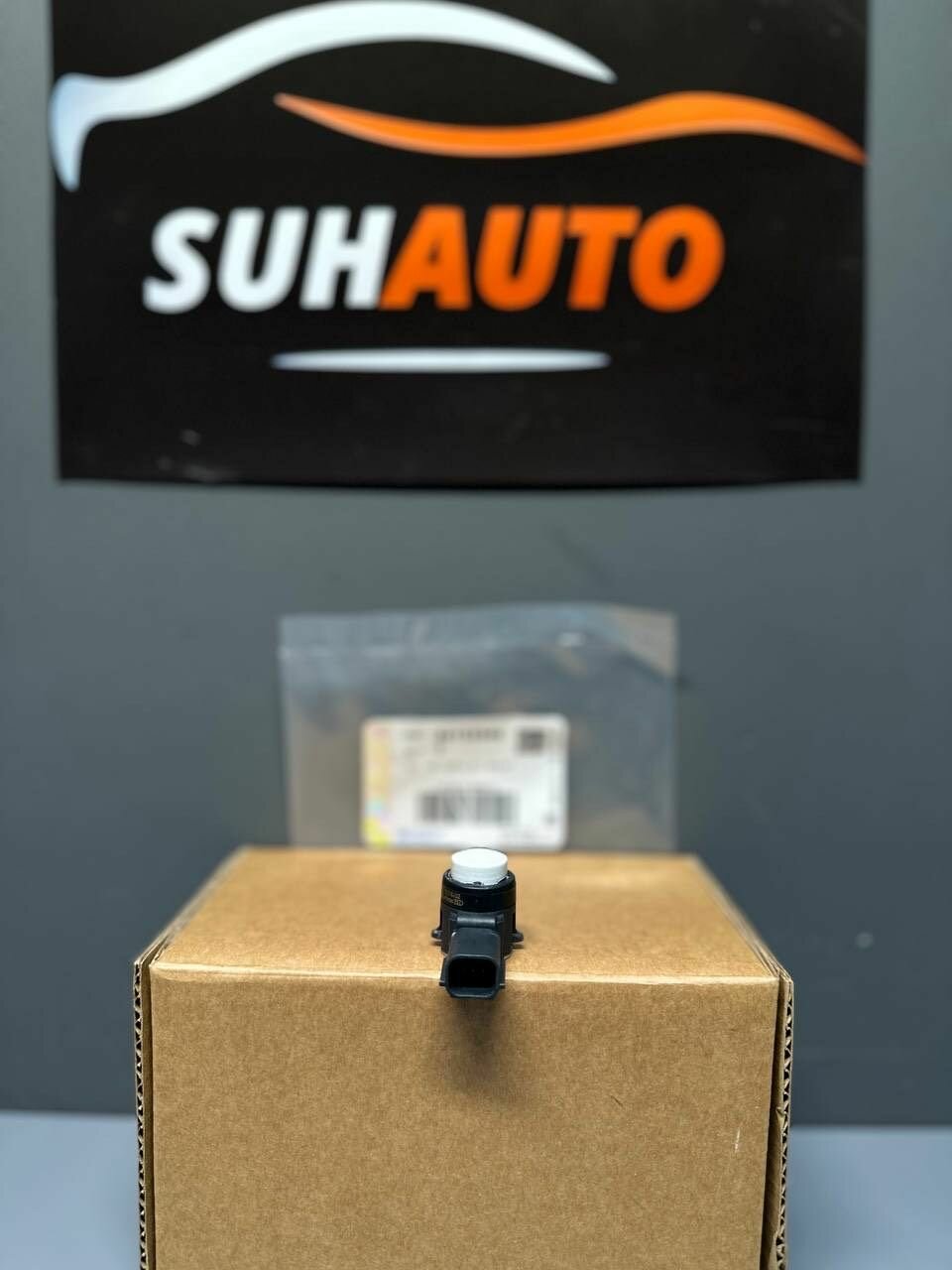 Датчик парковки / Chevrolet Tahoe/Yukon, Cadillac