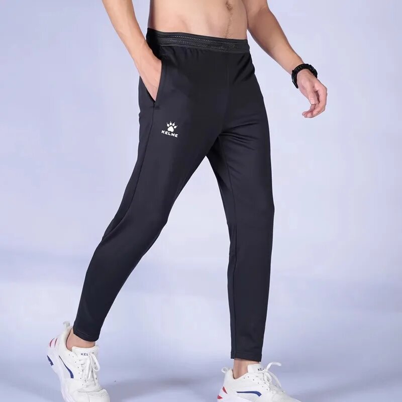 Брюки спортивные