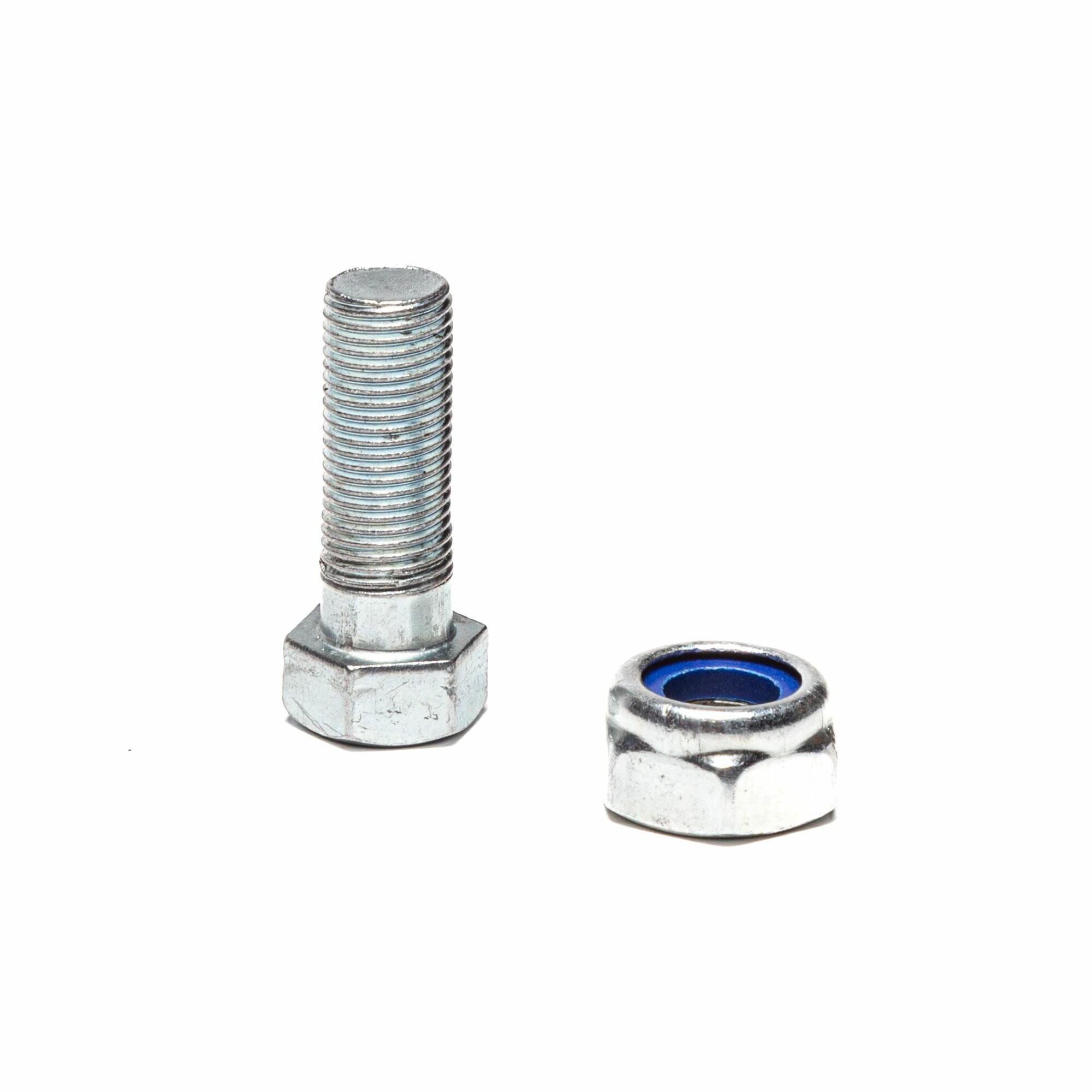 Болт вала карданного 52-2203020 с гайкой (М10х1х28) МТЗ (Китай)