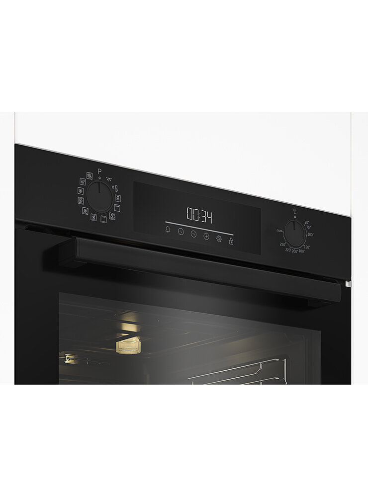Духовой шкаф BEKO BBIM13301B, гриль, конвекция, объём 72л, чёрный цвет — фото 1