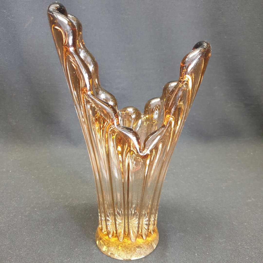 Ваза "Брызги шампанского 10", цветное гутное стекло медового оттенка, Орловский к-т Победа,1984 г, СССР