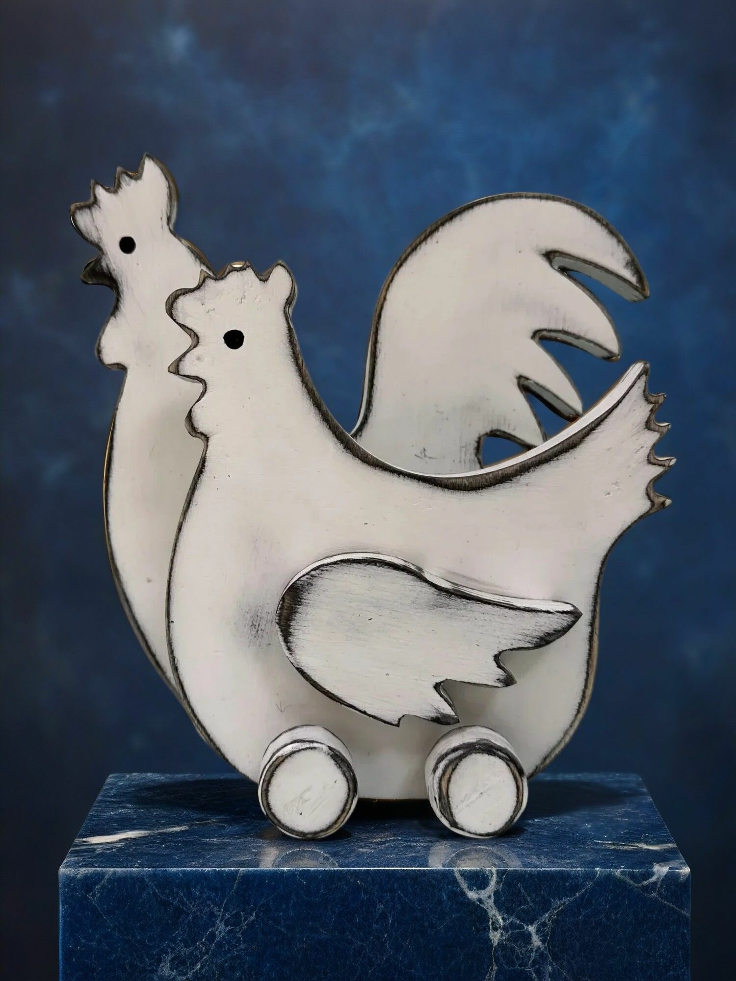 Статуэтка Куры на колесиках белые, набор из 2 штук, ручная работа