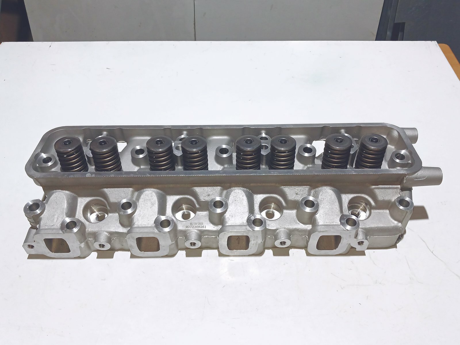 Головка блока цилиндров ЗМЗ-511,513,523 в сборе с клапанами Аи-92/газ