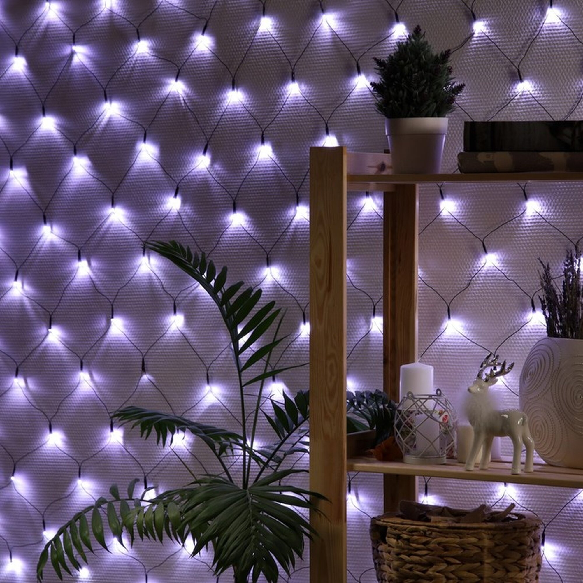 Гирлянда «Сеть» 1.6 × 1.6 м, IP20, тёмная нить, 144 LED, 8 режимов, 220 В, свечение белое