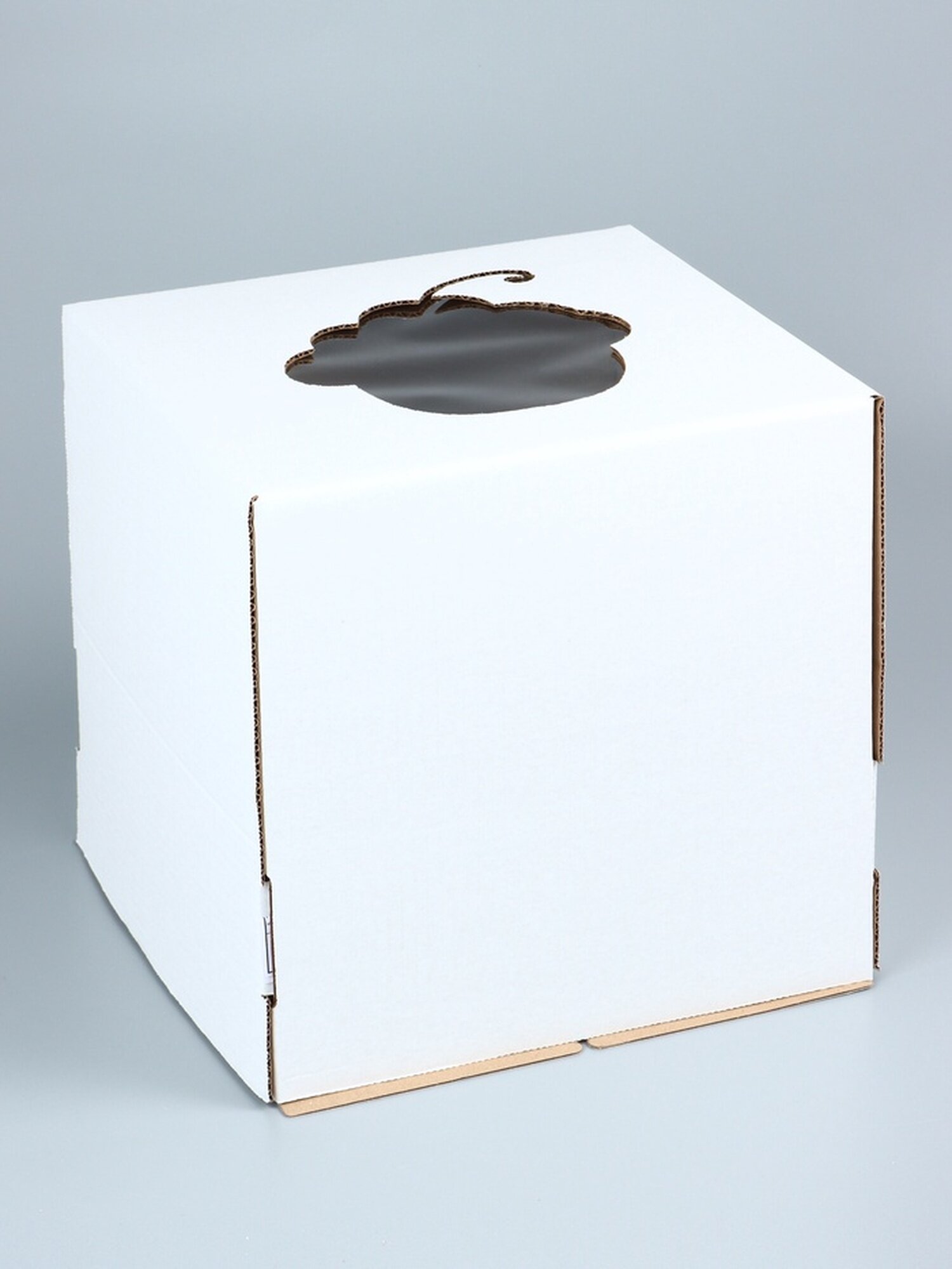 Коробка под торт с окном, "Пироженка", белая, 30 х 30 х 30 см