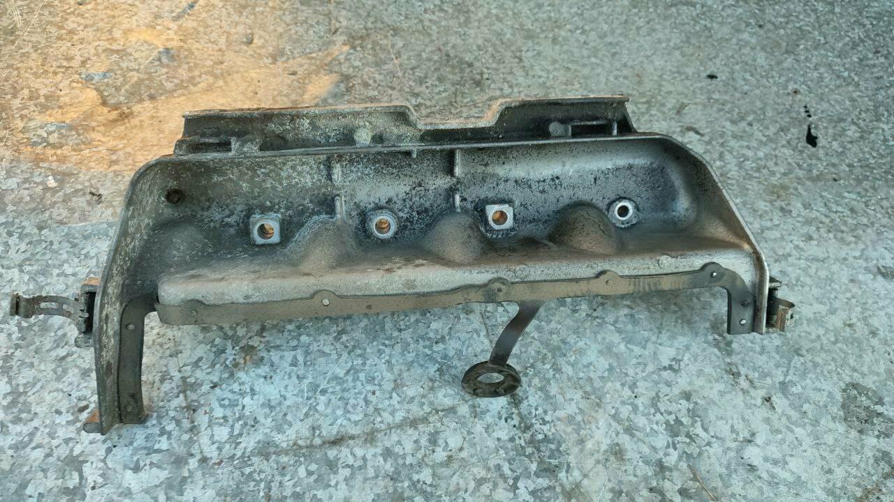 Клапанная крышка Renault Master 2 рест. 2007 8200397653