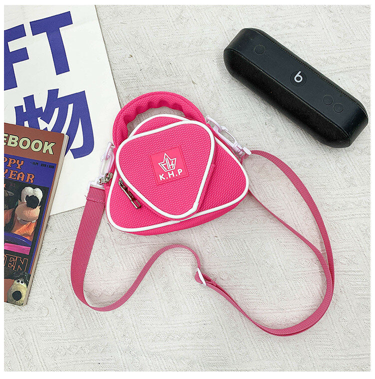 Детская сумка через плечо с буквой треугольник кхп из оксфордской ткани для школы и повседневного использования розовая