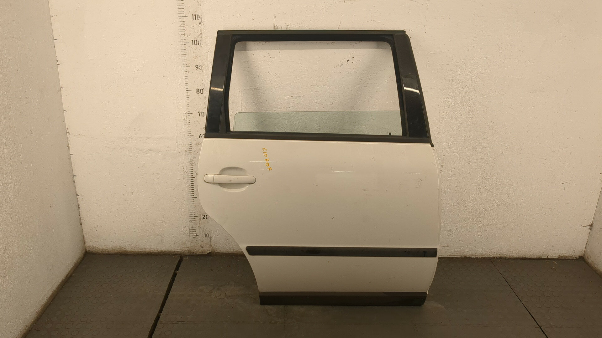 Дверь боковая (легковая) правая задняя Volkswagen Passat 5 Б/У