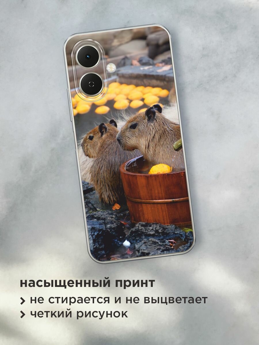 Чехол на Tecno Spark Go 2 / Текно Спарк Го 2 с принтом "Капибары отмокают" — фото 1