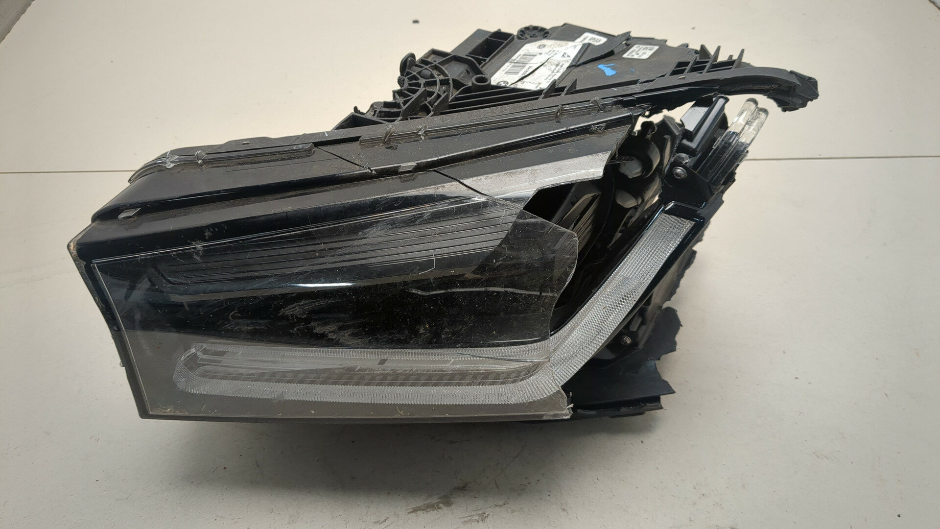 Фара (передняя) левая BMW 5 G30, G31 Б/У